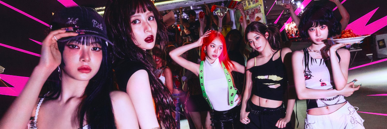 LE SSERAFIM – PopSeoul